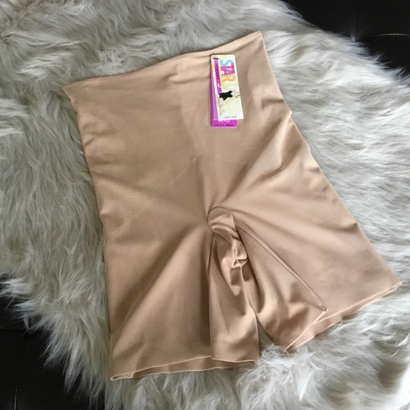 SPANX | Intimates & Sleepwear | Spanx Midthigh Shaper Lady Luxe Xl Natl ...